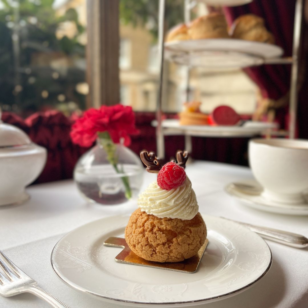 Afternoon Tea at The Rubens At The Palace with Champagne Option - Evan ...