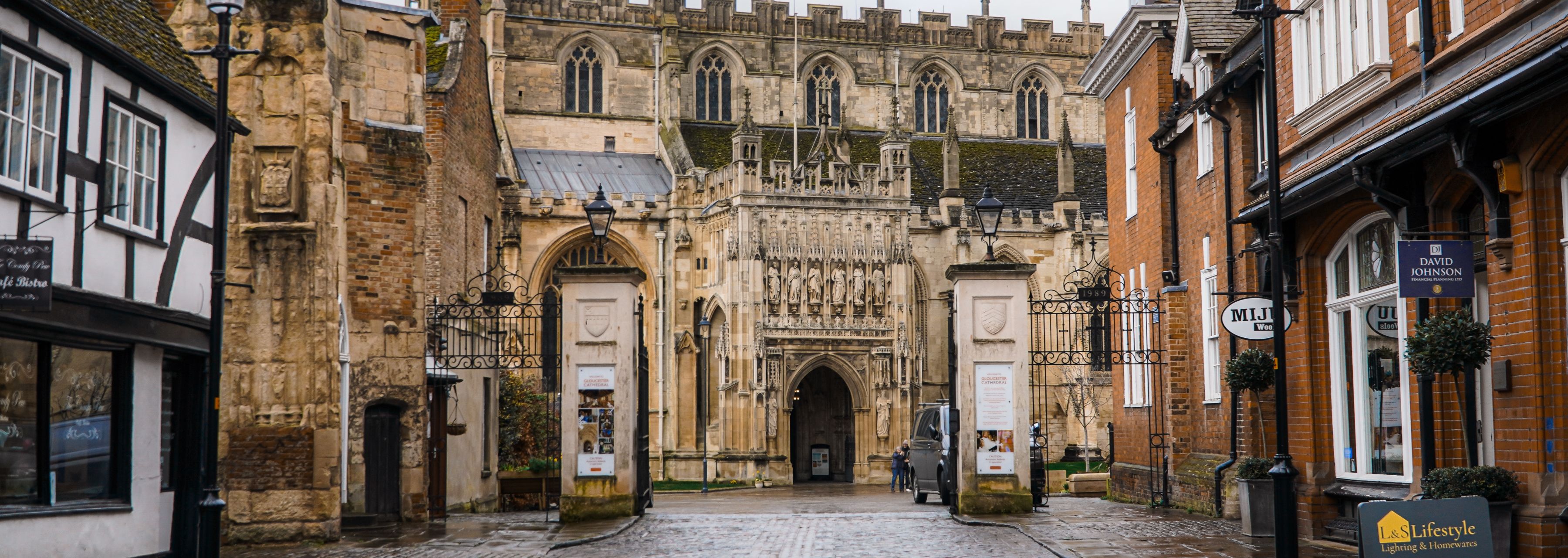 Harry Potter Film Locations of Lacock & The Cotswolds - Small Group ...
